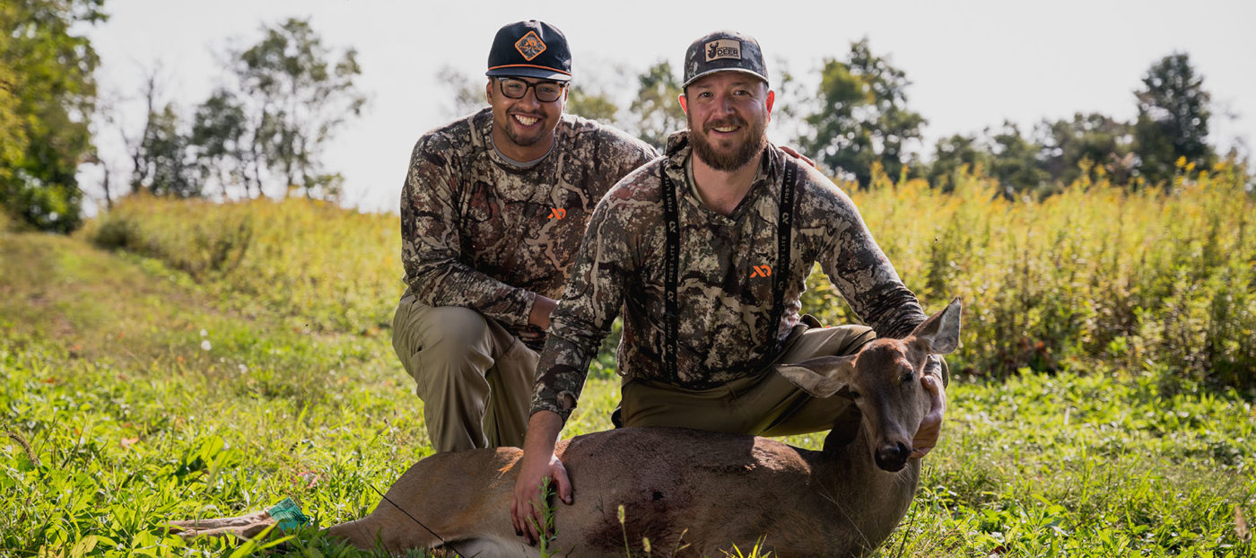 Doe Pose | National Deer Association