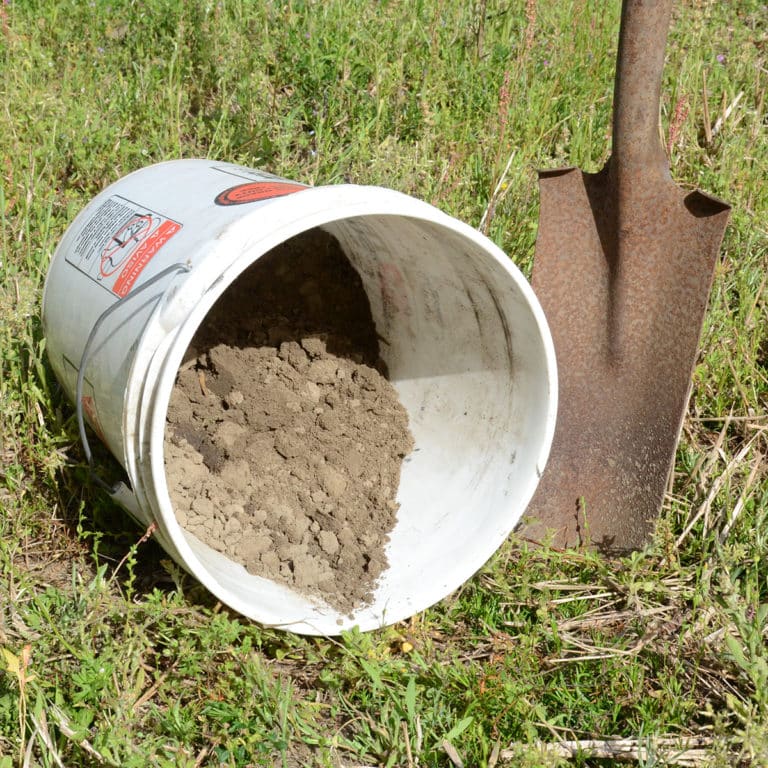 How to Take a Food Plot Soil Sample – National Deer Association